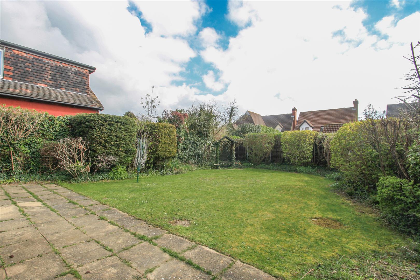 Appointmoor | Crowstone Road, Westcliff-on-Sea